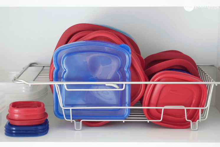 8 Easy Tips to Declutter Your Tupperware - Ducks In A Row ...